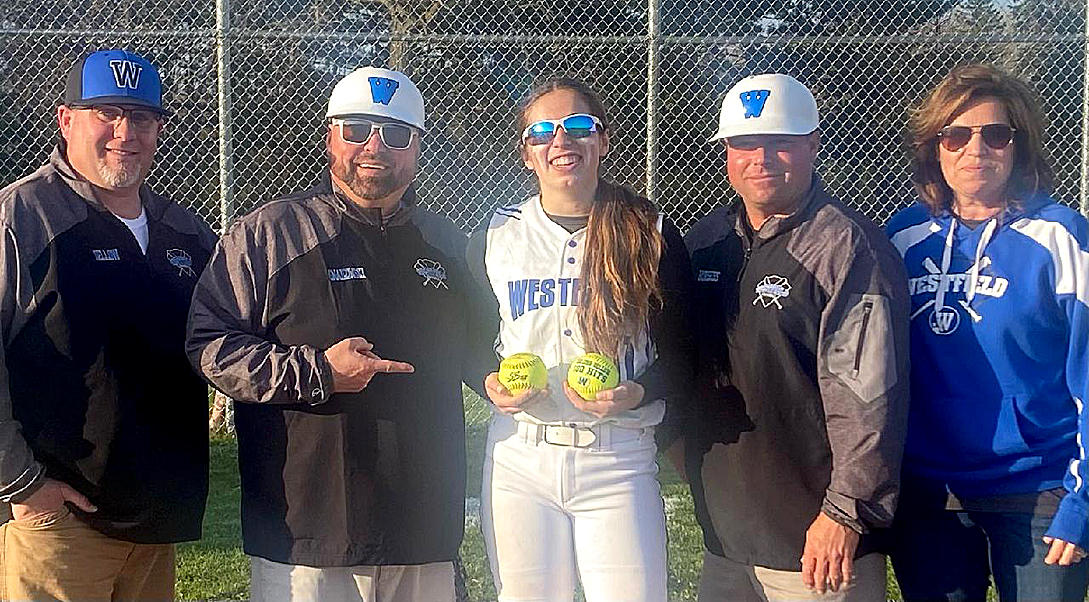 Dellow reaches 100 hits | News, Sports, Jobs - Observer Today